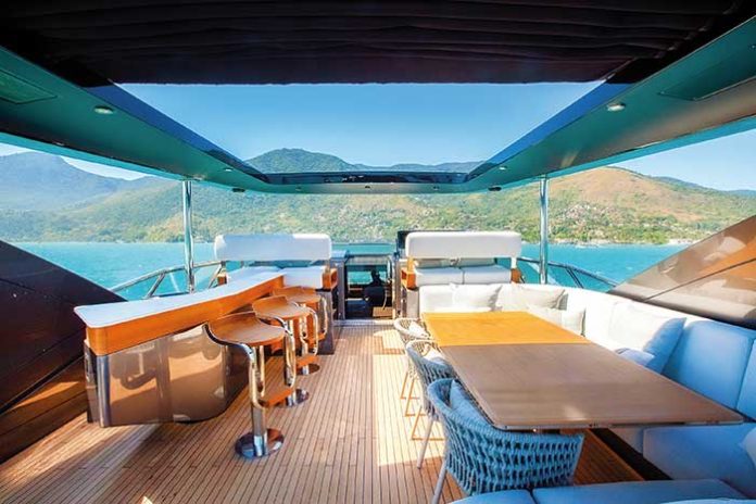 Teste Azimut 27 Metri: um dos maiores e mais modernos iates feitos no ...