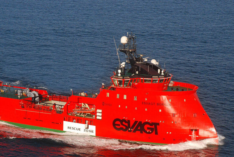 Tipos de proa: conheça os formatos indicados para cada barco