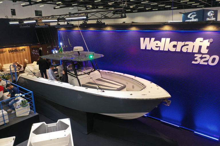 Wellcraft 320: lazer e pesca se unem nesta lancha de 32 pés