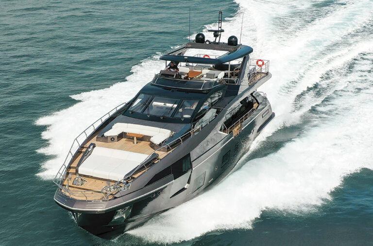 Iate do Cristiano Ronaldo: Azimut 27 Metri irá ao Rio Boat Show
