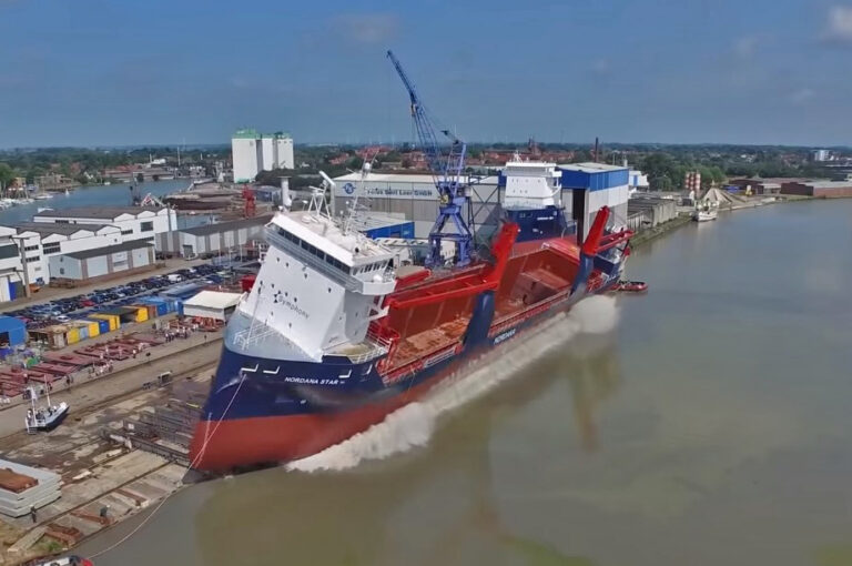 Você já viu um navio lançado ao mar? Vídeo surpreende; assista