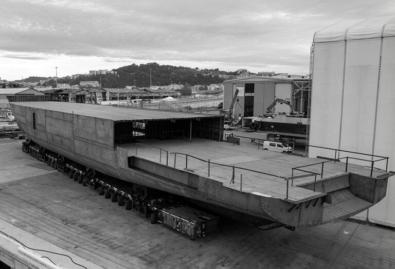 Conheça como será o ISA GT 80, novo megaiate da ISA Yachts