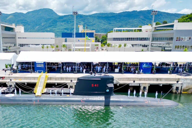 Conheça o Humaitá, novo submarino da Marinha do Brasil