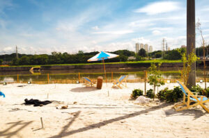 Prainha de Paulista: SP ganha minipraia às margens do Pinheiros
