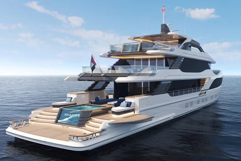 Superiate com duas piscinas de imersão tem exterior customizável