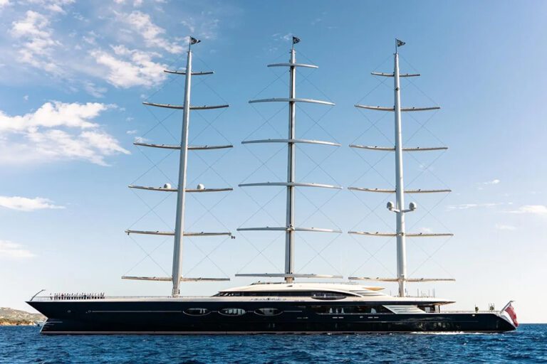 Black Pearl entra para charter a partir de R$ 5,2 milhões semanais