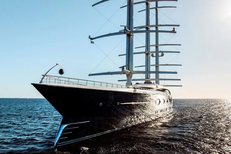 Black Pearl entra para charter a partir de R$ 5,2 milhões semanais